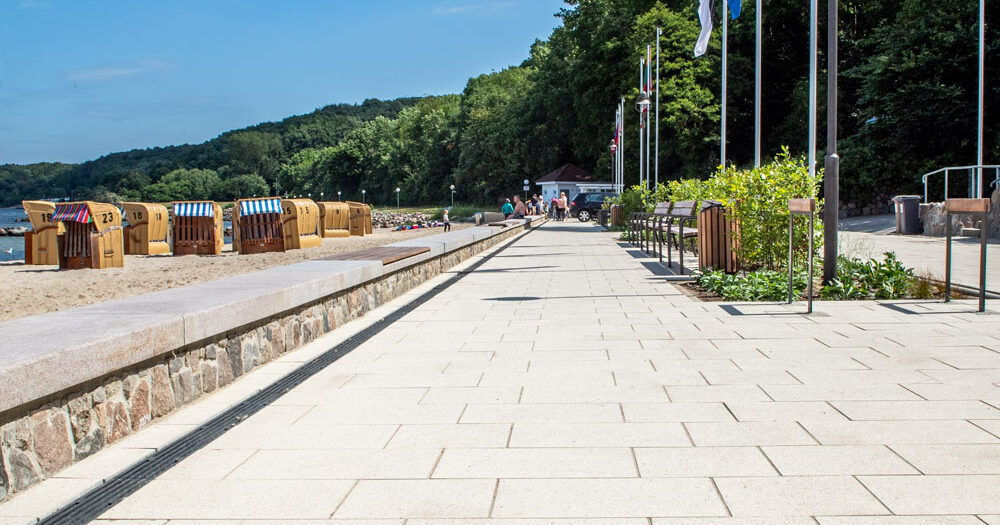 Strandpromenade Kiel-Heikendorf.