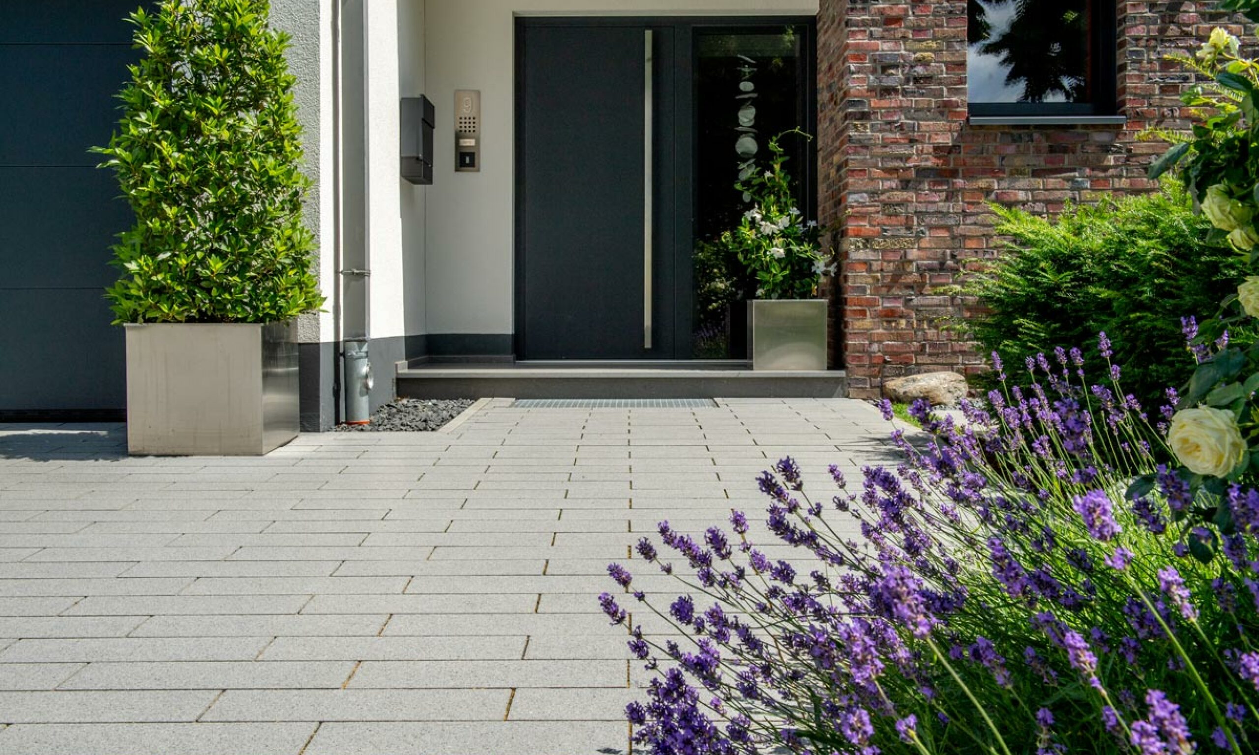 Boulevard | Mediathek | Metten Stein+Design