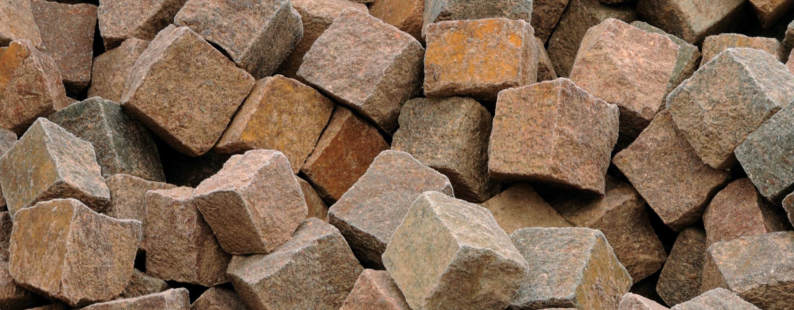 Quarz-Porphyr | Natursteine | Metten Stein+Design